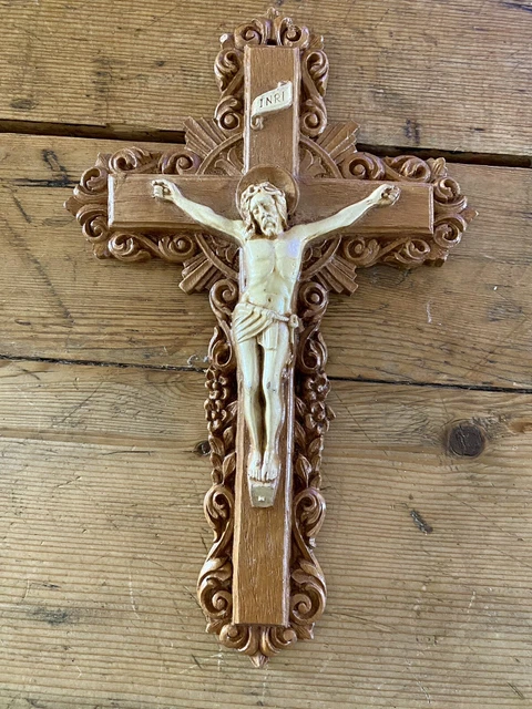VINTAGE CRUCIFIX CROSS Jesus Christ Crucifixion Religious Christian ...