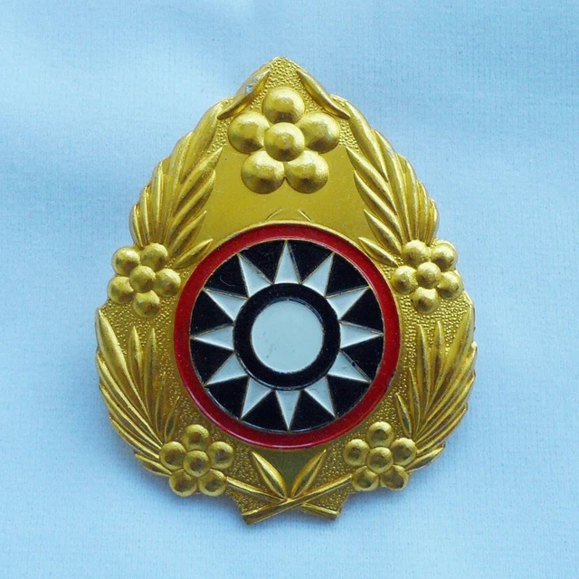 WW2 CHINESE KUOMINTANG Army Officer Cap Badge Insignia £5.45 - PicClick UK