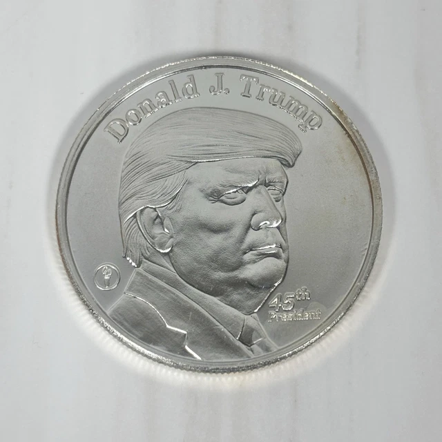 1 OZ PURE SILVER Round .999 Fine 45th President Donald Trump Troy ...