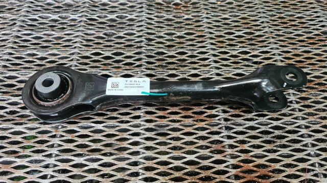 TESLA MODEL Y Mk1 2021-2024 - Rear Fore Link Assembly 1188421-00-A £63. ...