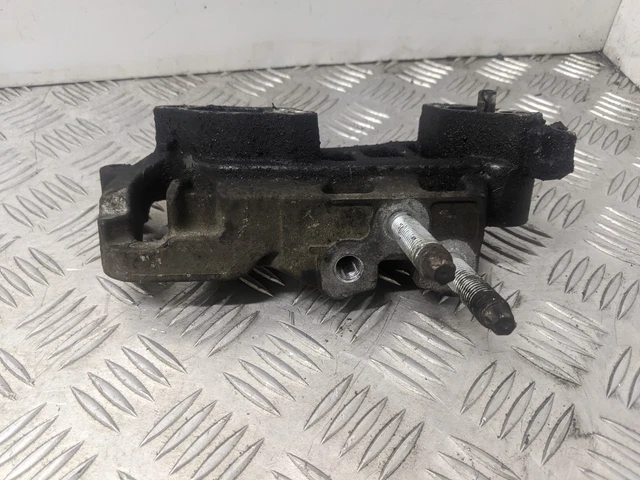 FORD FIESTA MK7 BASE 2016 1499cc XUJB ENGINE MOUNT (LOWER) £29.99 ...
