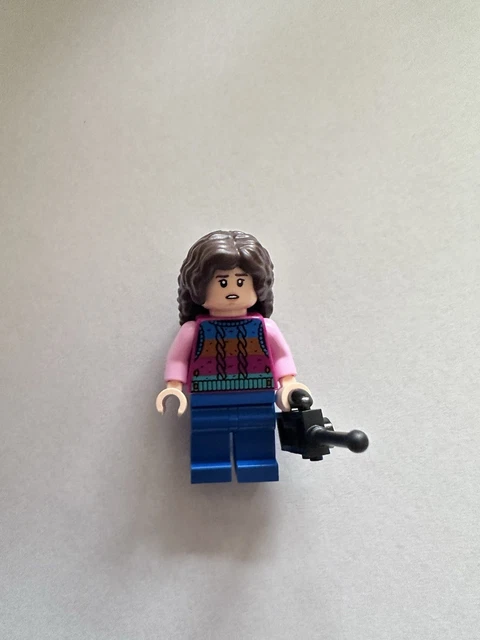 LEGO STRANGER THINGS Nancy Wheeler Minifigure (The Creel House) 11370 £ ...