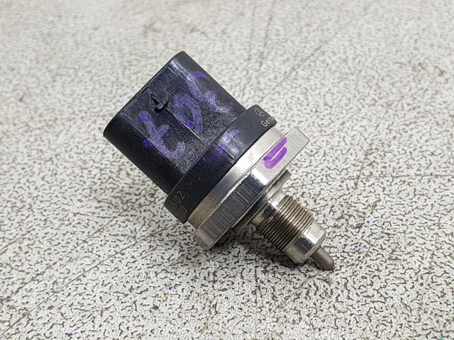 MERCEDES C W205 C205 S205 A205 2.0 Petrol 274.920 Fuel Rail Pressure ...