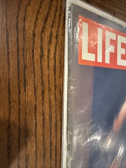 LIFE MAGAZINE OCT 25 1968 Schirra And Apollo 7 Bagged And Boarded!!! £ ...