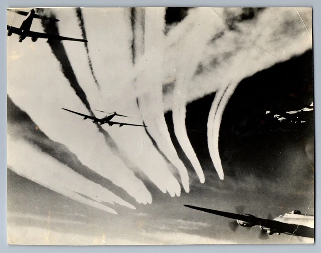 WW2 FOUR BOEING B-17 Flying Fortress Plane, Probably Pacific War B/W ...