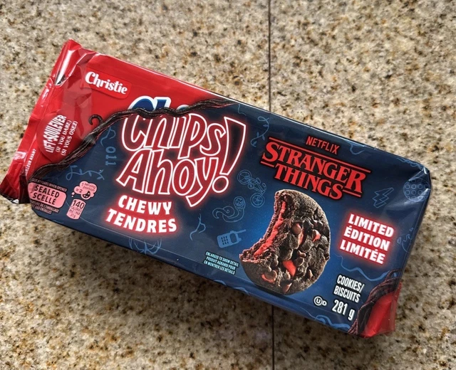 CHIPS AHOY! STRANGER Things Chewy Chocolatey Strawberry Cookies Limited ...