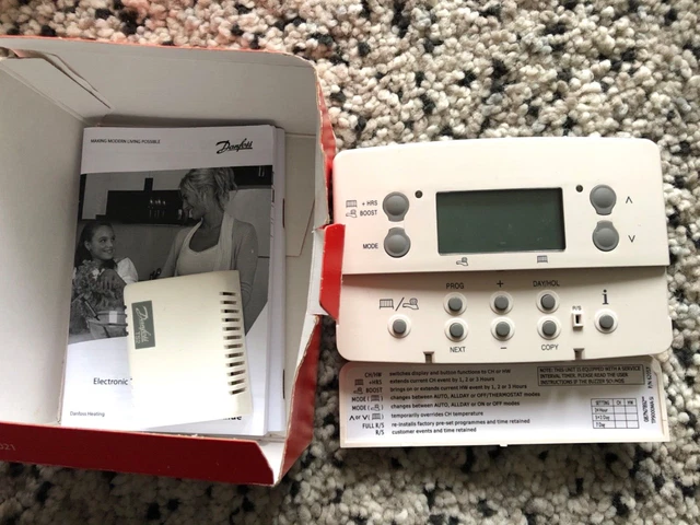 DANFOSS PROGRAMMABLE ROOM Thermostat TP9000 087N789200 £89.99 - PicClick UK