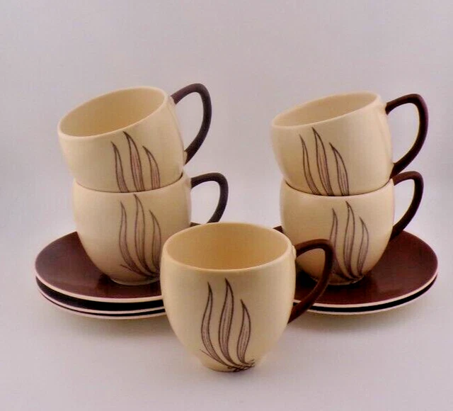 VINTAGE 1950S CARLTON Ware Cups and Saucers Windswept Pattern £19.44 ...