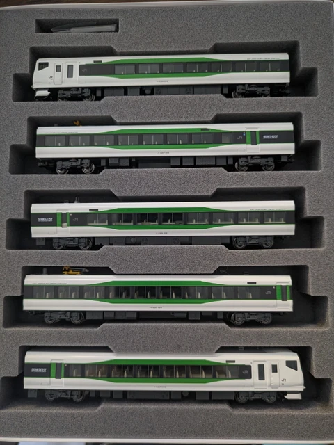 KATO E257 5 car N scale EMU 5500 10-18841 £130.00 - PicClick UK