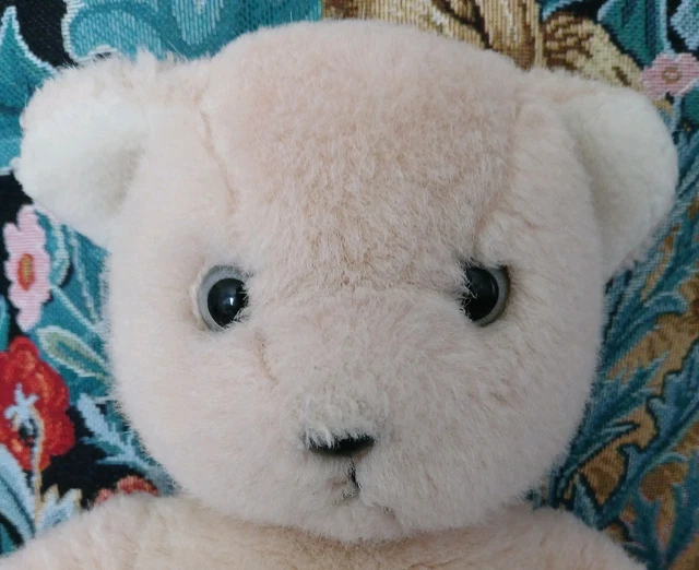 VTG 1987 MANHATTAN TOY COMPANY Beige/Cream Soft Touch Teddy Plush Rare ...