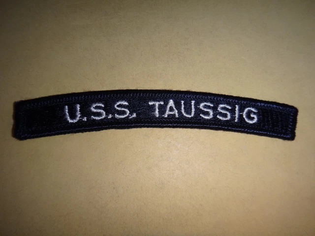 VIETNAM WAR US Navy Rocker Patch USS TAUSSIG DD-746 Destroyer £4.18 ...