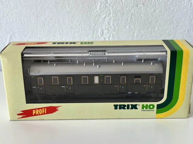 TRIX H0 23301 DRG Einheits-Abteilwagen 2-Achs 3. Klasse grün OVP EUR 19 ...