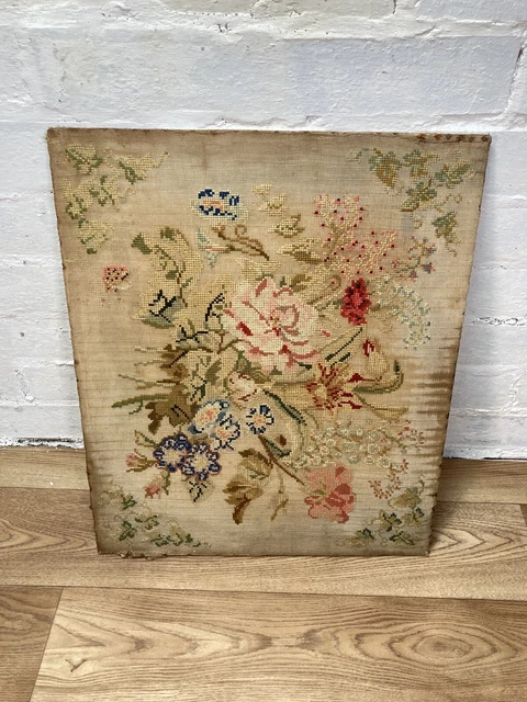 AN ANTIQUE EARLY 19th Century Regency Floral Needlepoint Tapestry On ... AN ANTIQUE EARLY 19th Century Regency Floral Needlepoint Tapestry On ...
