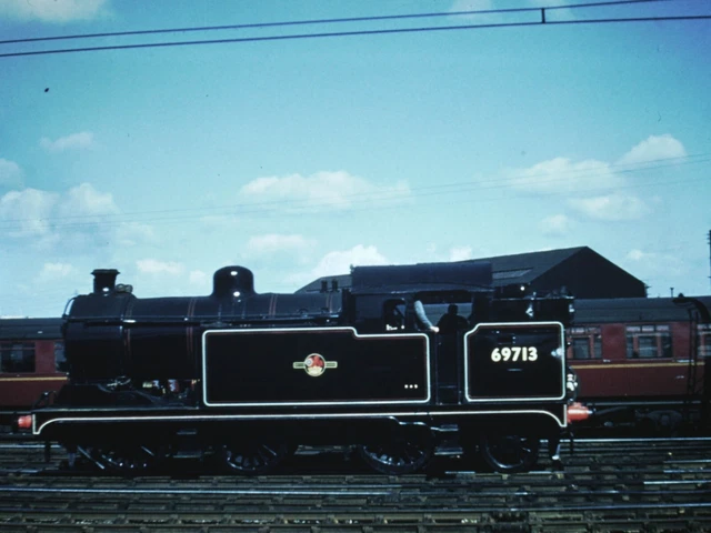 COLOUR RAIL SLIDE No:BRE135 BR N7 Class Locomotive No:69713 £1.49 ...