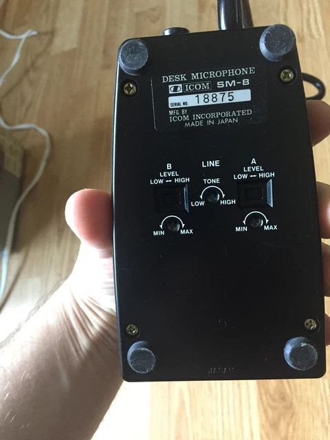 ICOM SM-8 DESK MIC- Does Not Include Other Cable Manual Or Fuses Show ...