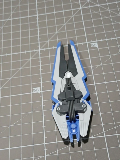 KIT MODÈLE DE robot HG Gundam Escutcheon Gunpla d'occasion EUR 60,53 ...