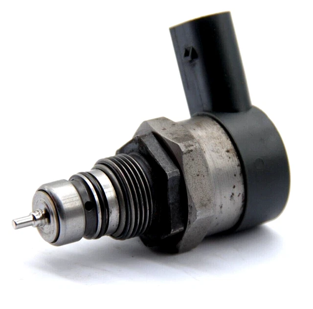 ESSENCE CAPTEUR DE Pression Pour VW Audi Q7 A6 A4 Passat 2.0 2.7 3.0 ...