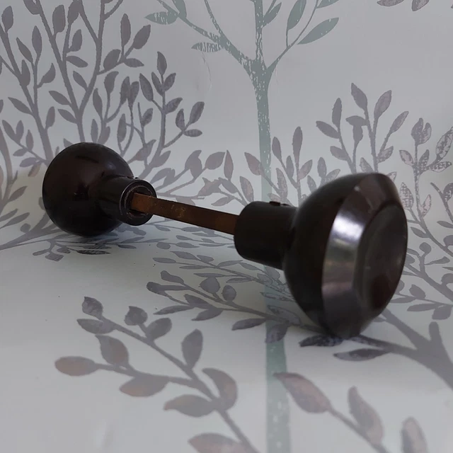 VINTAGE PAIR RECLAIMED Art Deco Antique Bakelite Door Knobs For A Rim ...