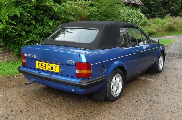 GENUINE FORD ESCORT Mk3 Convertible Cabriolet Estate Tail Light Rear ...