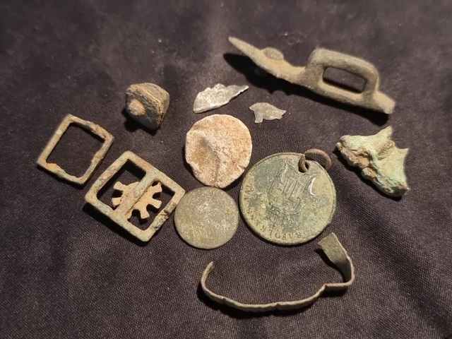 ANCIENT TO VERY old lot of metal detecting finds all found in Britain ...