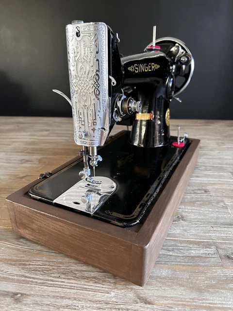 BEAUTIFUL 1947 SINGER 201K Sewing Machine Vintage Fully Tested Sews ...