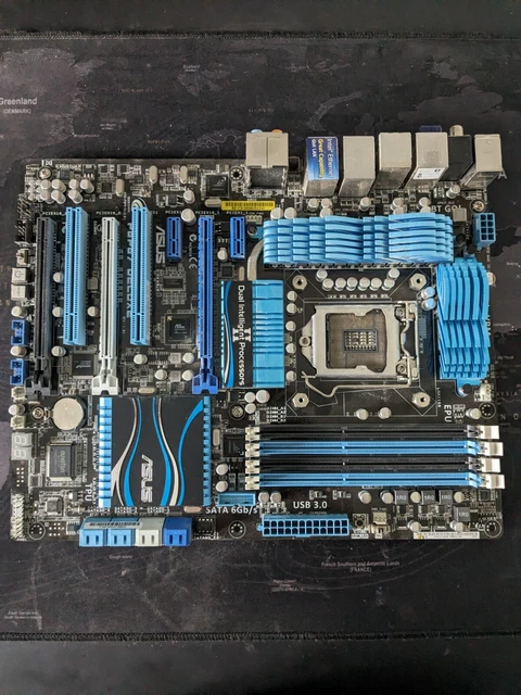 ASUS P8P67 DELUXE, LGA 1155/Socket H2, Intel Motherboard £36.13 ...