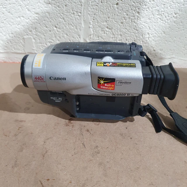 CANON UC8000E SILVER FlexiZone 22x Optical Zoom 8mm Video Camcorder ...