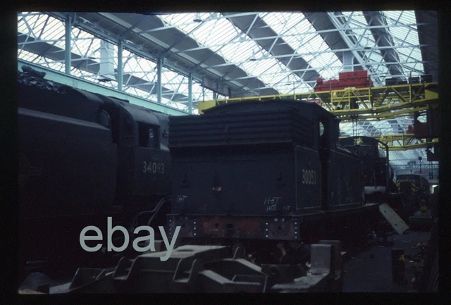 ORIGINAL 35MM SLIDE - ex SR M7 - 30053 inside Eastleigh works w/ 34093 ...