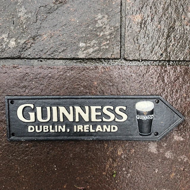 GUINNESS DUBLIN IRELAND Cast Ireland Sign £25.00 - PicClick UK