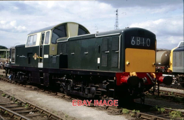 ORIGINAL 35MM SLIDE CLASS 17 LOCO NO D8568 AT OLD OAK COMMON OPENDAY ...