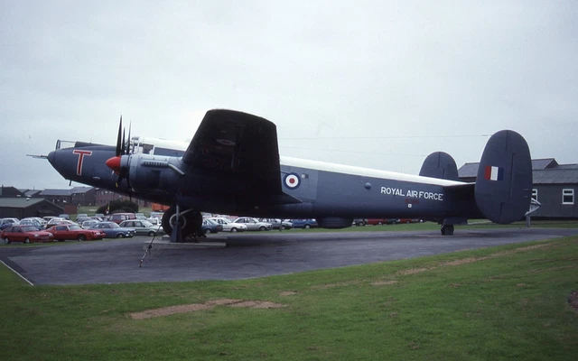 AIRCRAFT COLOUR SLIDE N3572 RAF AVRO SHACKLETON reg WL795 £3.99 ...