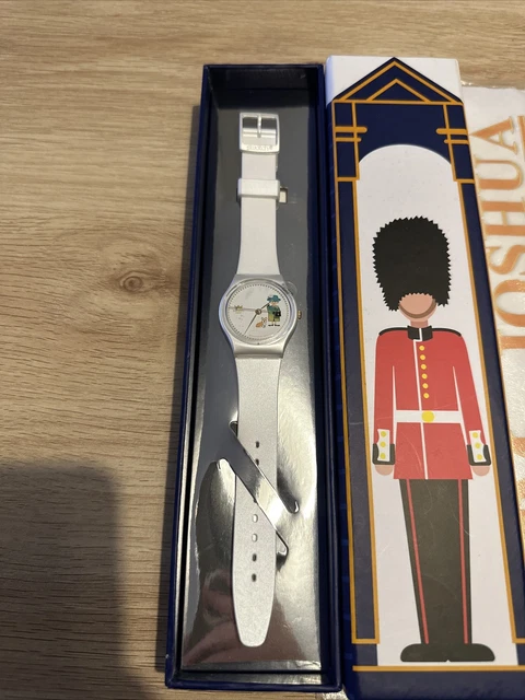 SWATCH 2022 HOW Majestic Queen Elizabeth II 70 Platinum Jubilee Watch ...