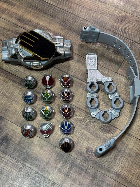 KAMEN RIDER WIZARD DX Henshin Belt & 13 Wizard Rings Set EUR 77,11 ...