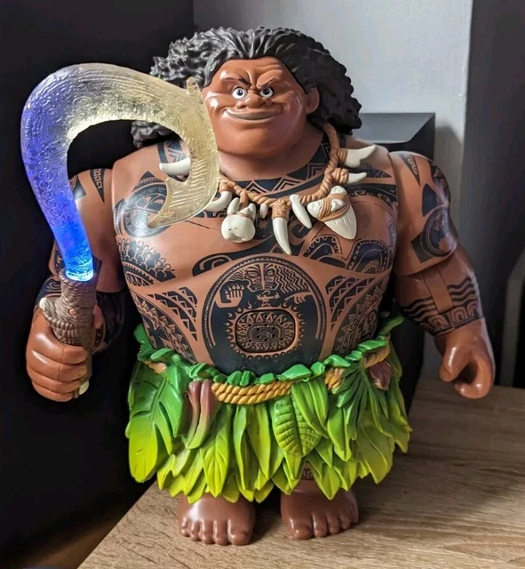 DISNEY TALKING MAUI Figure With Light Up Fish Hook Moana Disney Store ...