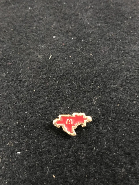 PIN MCDONALDS RED Color Unknown Country Map Badge #2 $17.99 - PicClick