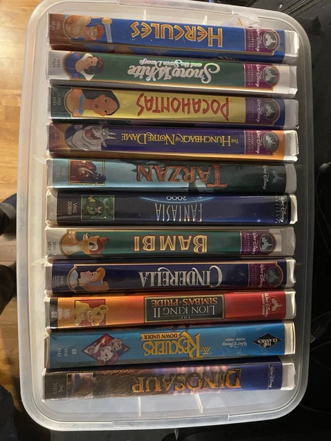 DISNEY VHS, 11 VHS Tapes In Original Cases, All Tapes & Cases In Good ...