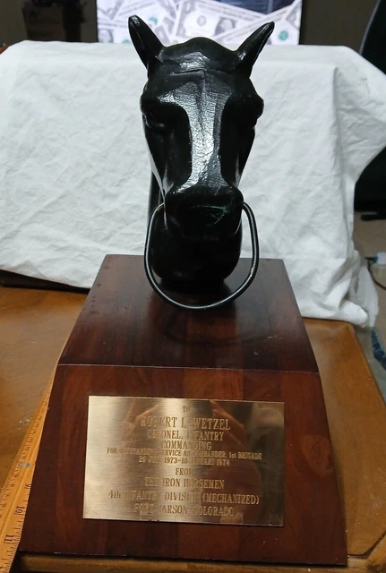 HUGE 4TH INFANTRY Div presentation to Col. (LG) Sam Wetzel 1973-74 ...