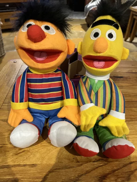 SESAME STREET BERT and Ernie Plush £19.99 - PicClick UK SESAME STREET BERT and Ernie Plush £19.99 - PicClick UK