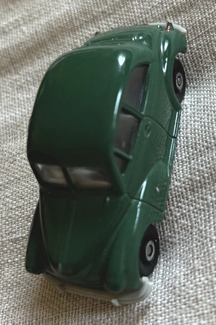 MORRIS MINOR SALOON Corgi Green Diecast Metal Model Classic Vintage Car ...
