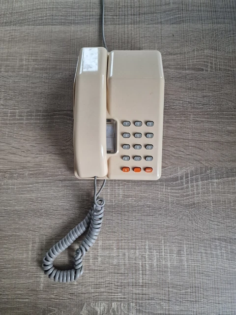 VINTAGE BT VISCOUNT Telephone - 1980s Retro Push Button Landline ...