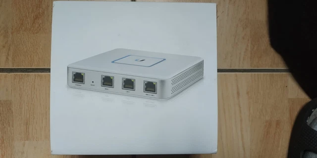 UBIQUITI UNIFI ROUTER firewall usg-3p EUR 190,00 - PicClick FR