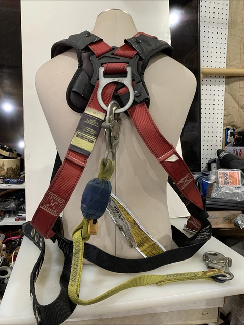 NANO-LOCK, GUARDIAN CYCLONE Retractable Safety Harness, Fall Protection ...