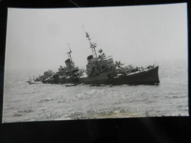 20153) MARINA MILITARE ITALIANA (probabile) TORPEDINIERA CHE IMBARCA ...