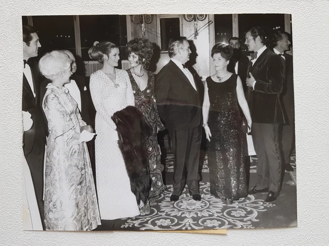 ROGER MOORE & Grace Kelly Monaco - James Bond - Original Vintage Photo ...