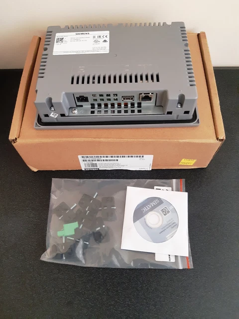 SIEMENS SIMATIC HMI Basic Panel - KTP 700 6AV2123-2GB03-0AX0 Brand New ...