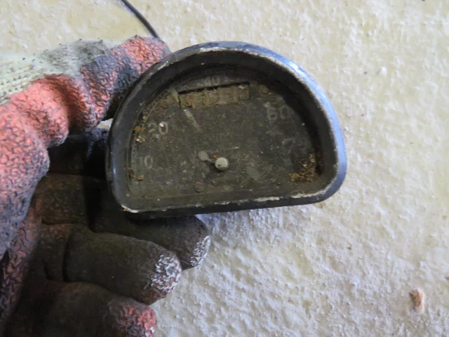 BSA BANTAM D1 speedo neds repairing spares or repair £50.00 - PicClick UK