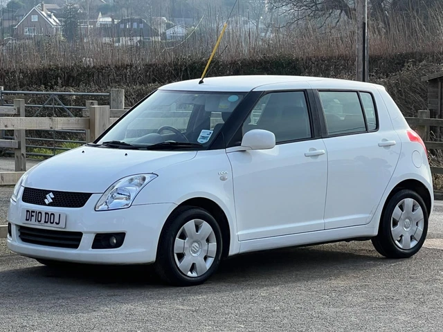 SUZUKI SWIFT 1.3 DDiS SZ3 5dr White 52,000 miles Stunning £3,495.00 ...