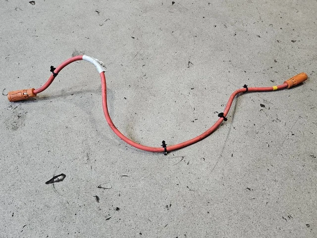 CABLE VOLVO XC90 II T8 Hybrid High Voltage Cable 32340002 £122.96 ...