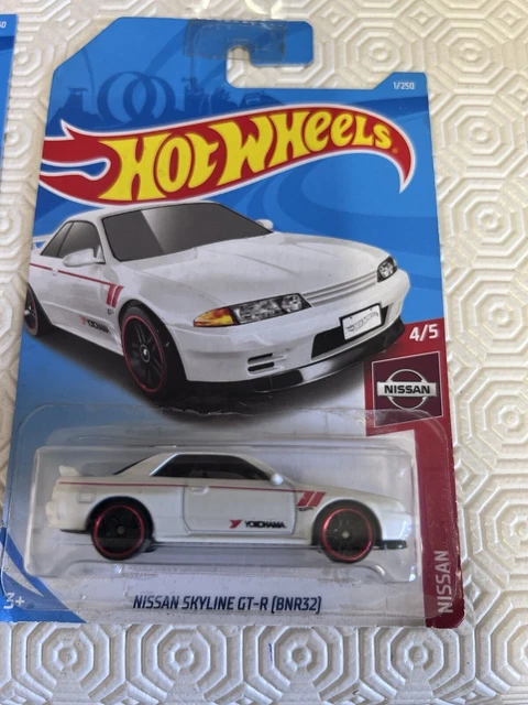 HOT WHEELS NISSAN Skyline GTR BNR32 White Number 1 New and Sealed £10. ...
