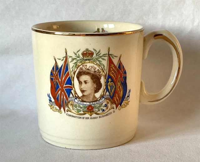 VINTAGE WHITE MEAKIN England Commemorative Mug Queen Elizabeth ...